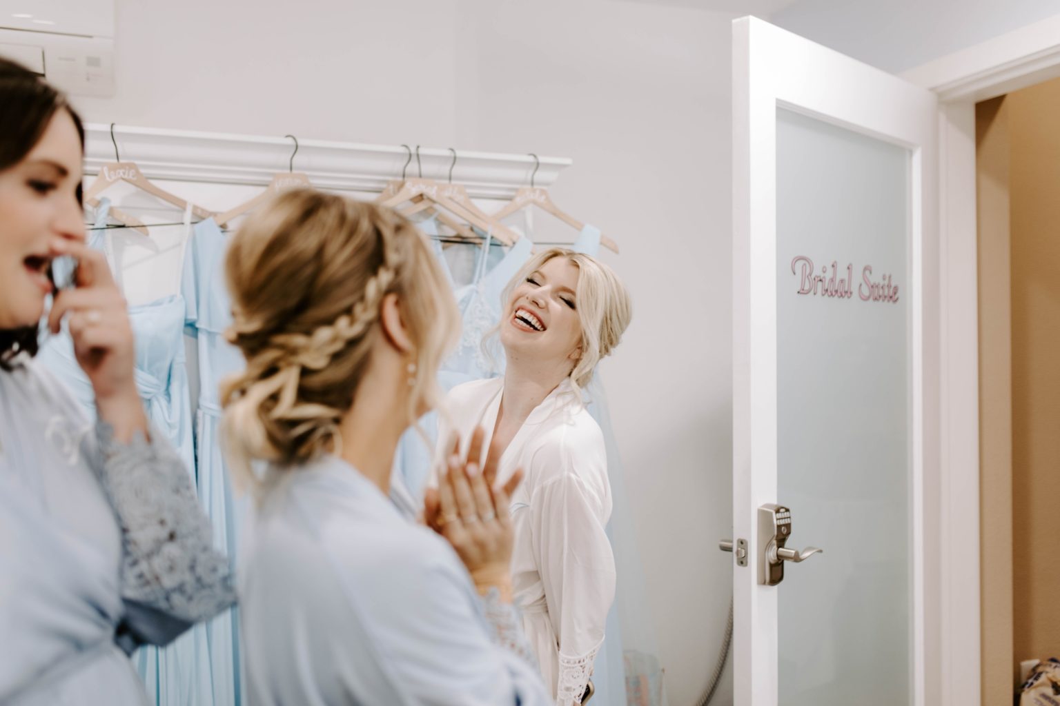 Fun Paiute Golf Resort Wedding | Las Vegas Wedding Photographer ...