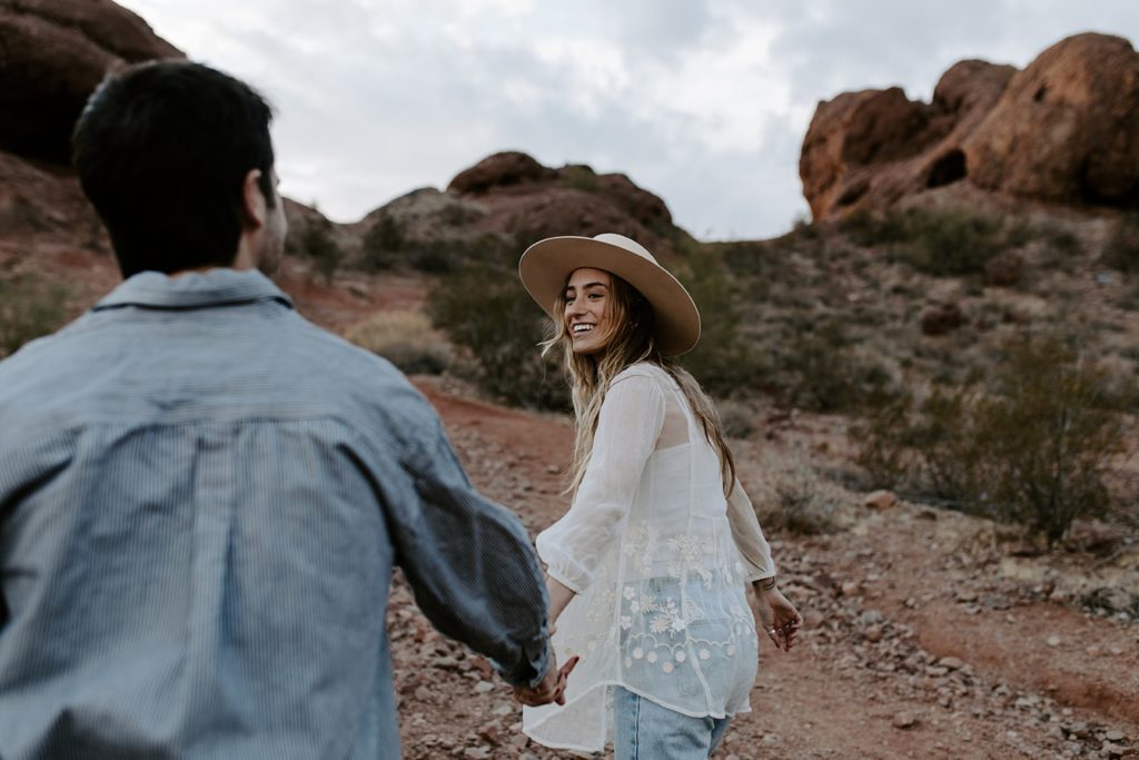 Engagement Session Outfit Guide | Katelyn Faye Photography