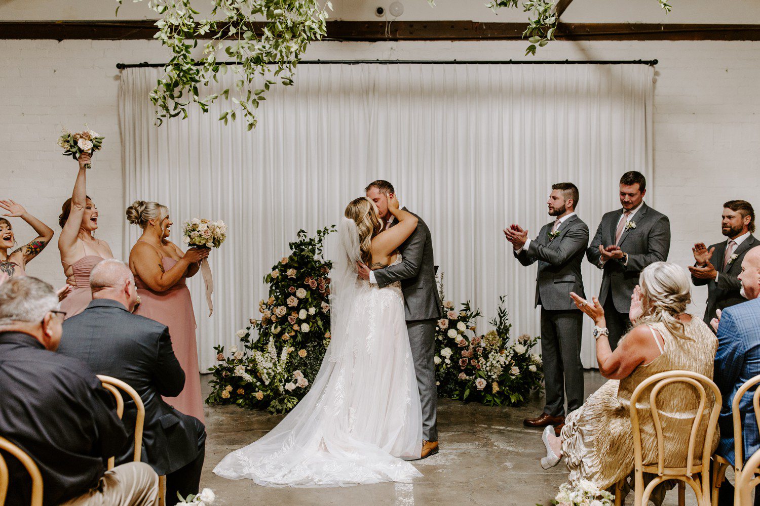 3 Example Wedding Timelines from Real Weddings | Katelyn Faye